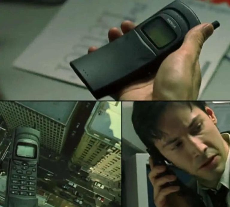 Nokia 8110 "banana" : le téléphone culte de Matrix